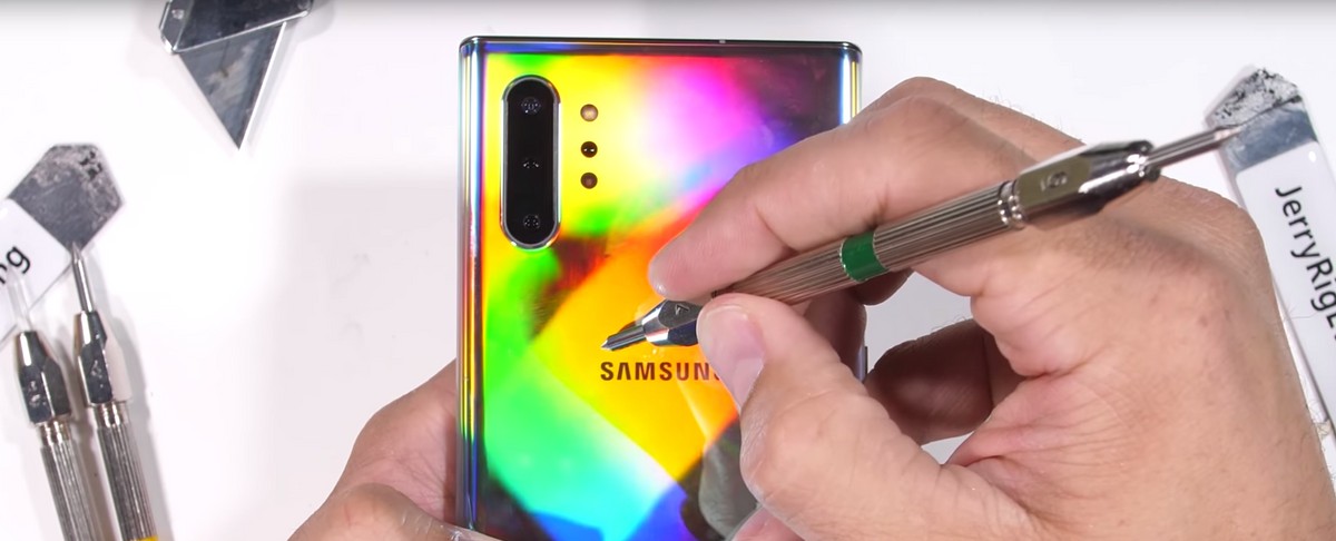 Samsung Galaxy Note 10+ 5G: test di resistenza ampiamente superato ...